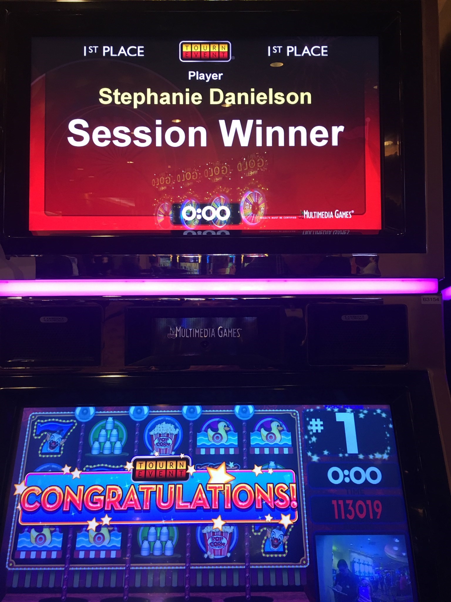 Sun & Moon Slot Machine by Aristocrat