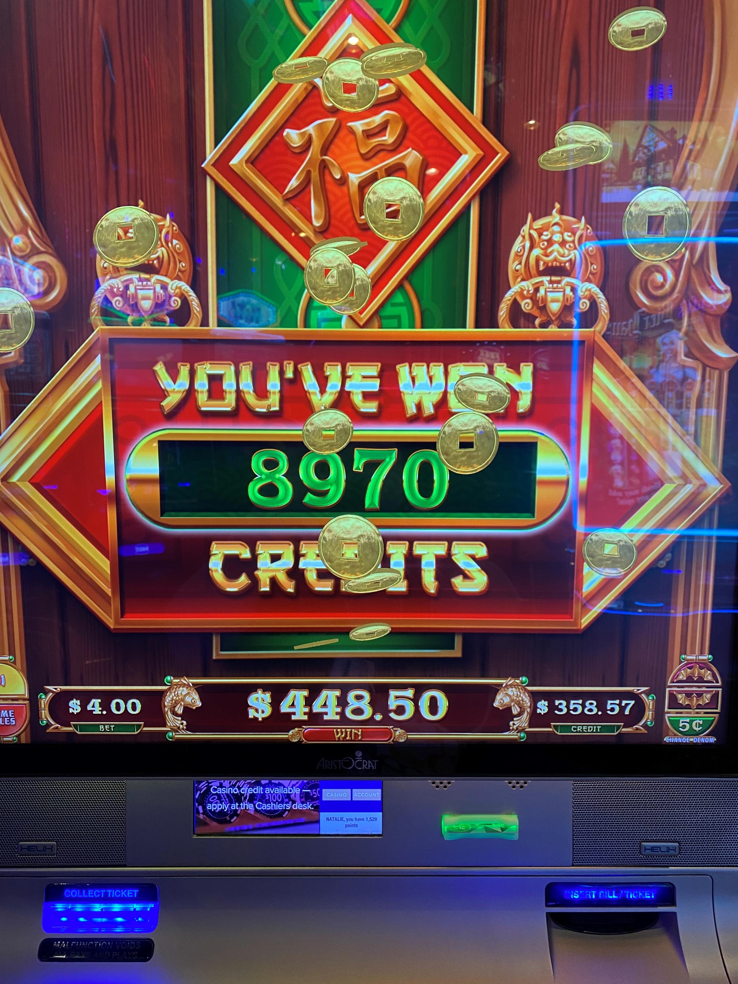 Slot Machines Onboard Freedom of the Seas Casino