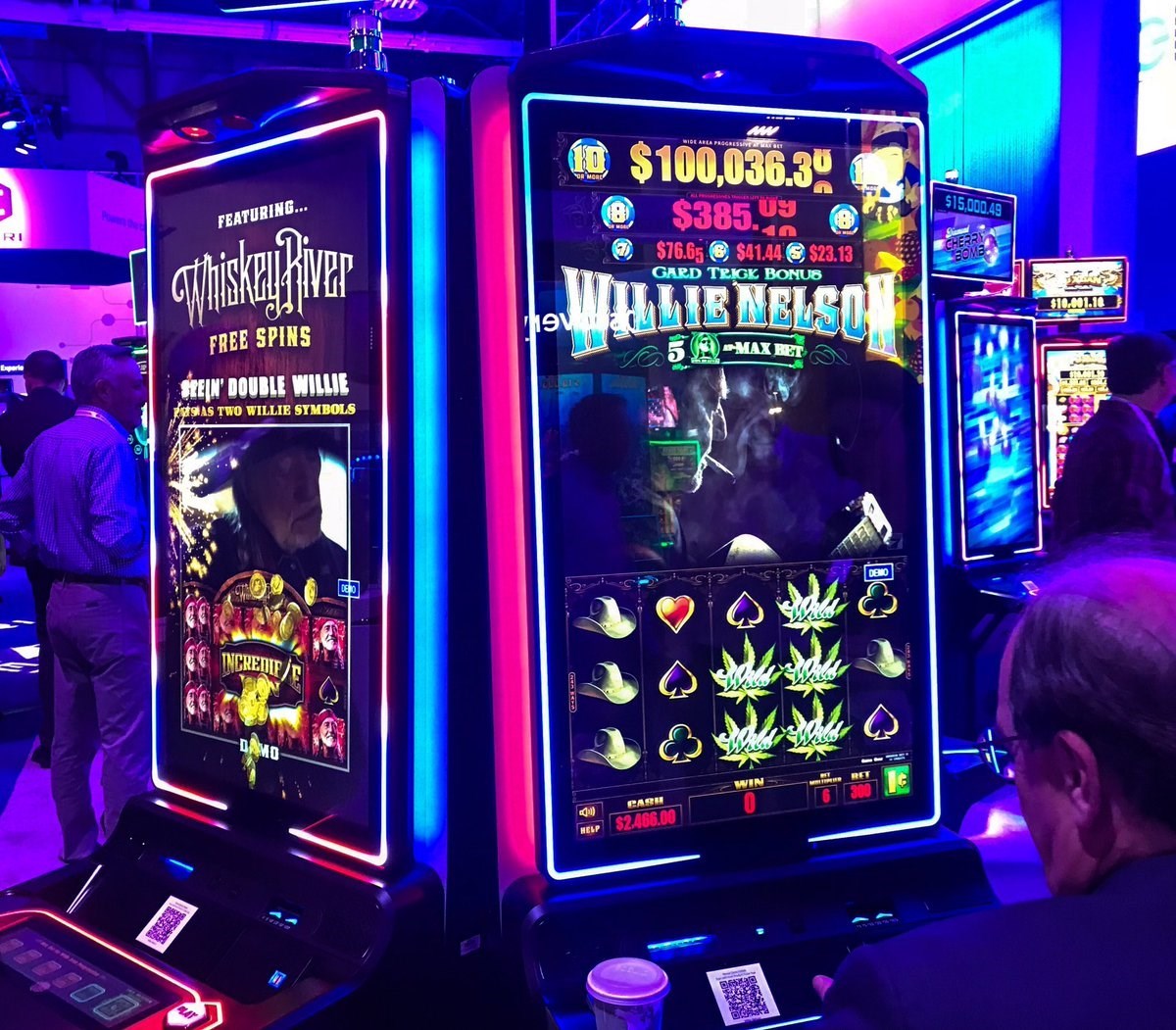 Willie Nelson Slot Machine by Everi Games Inc.